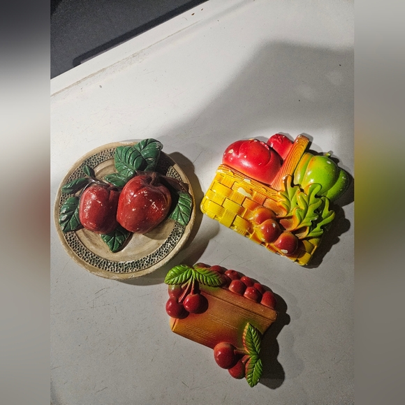 Accents | Fruit And Vegetable Themed Vintage Chalkware Decorative Wall ...